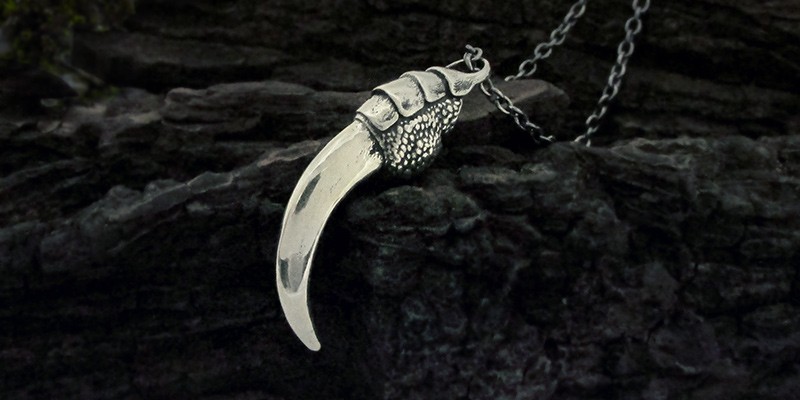 Raven or Dragon Talon Pendant | Talon jewelry for men and women